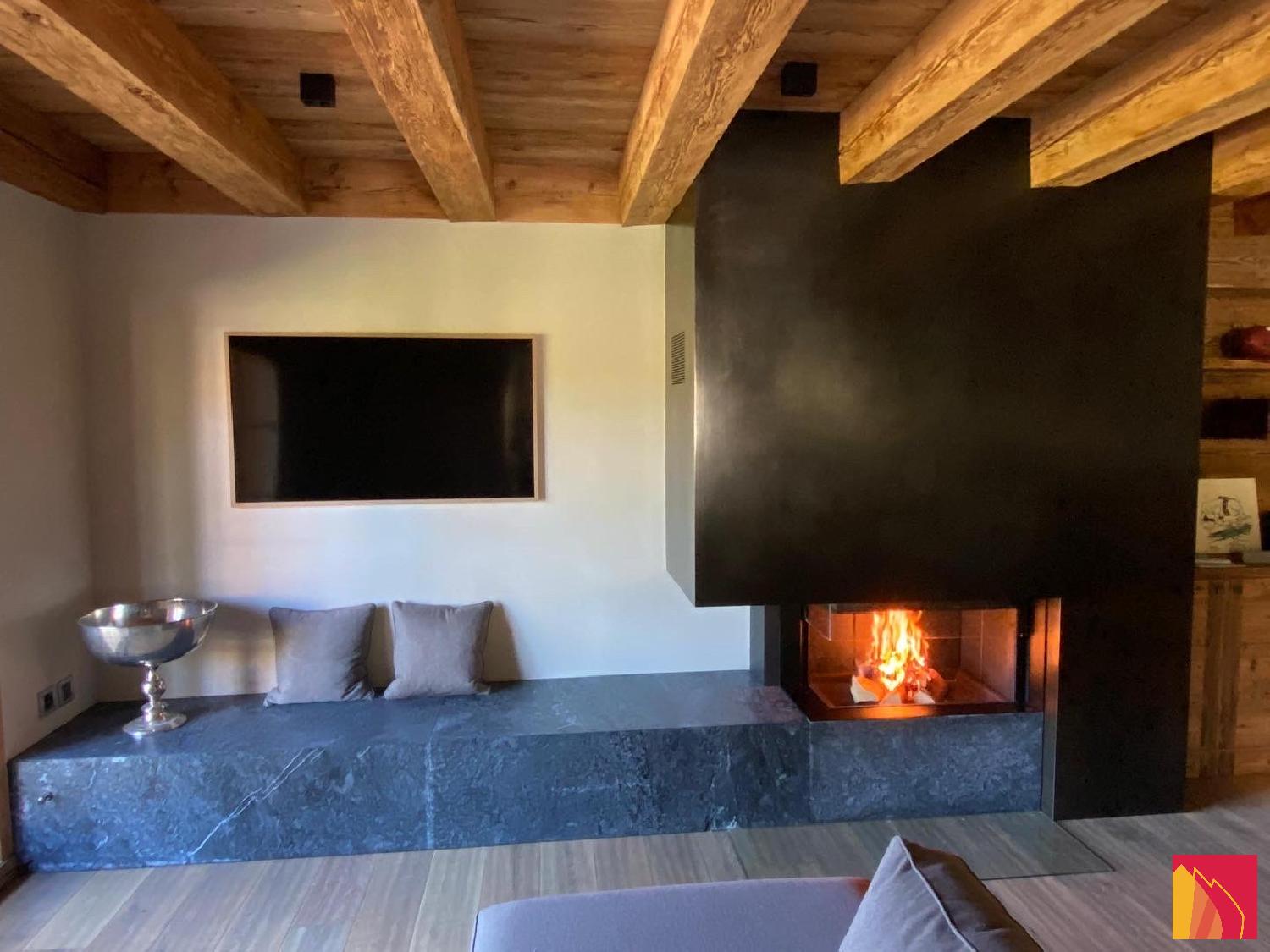 M-Design Luna Diamond 900CL - CR - Cheminée à Bois - Vitre latérale